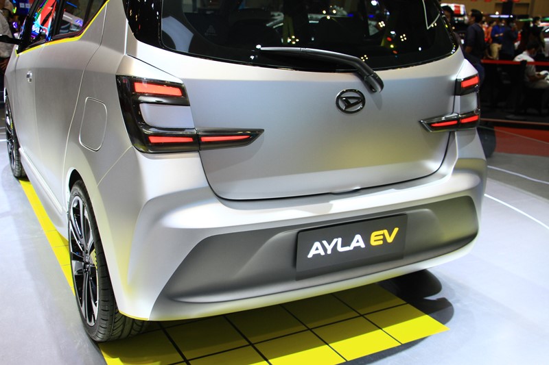 Ramaikan Booming Mobil Listrik, Daihatsu Keluarkan Ayla EV Nan Futuristik
