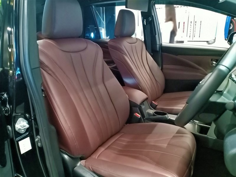 Altera Tawarkan Upgrade Interior Kabin Premium & Mewah Untuk Innova Reborn