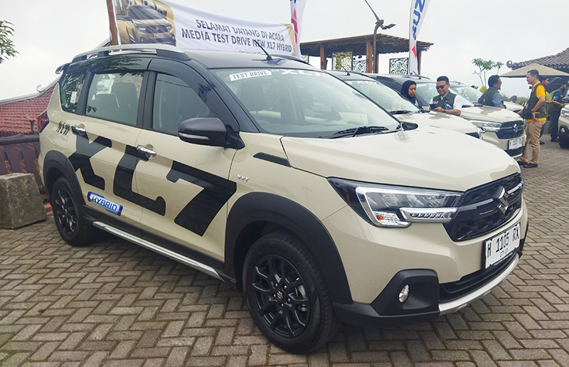 Media Test Drive Suzuki New LX7 Hybrid : Uji Performa & Ketangguhan ...