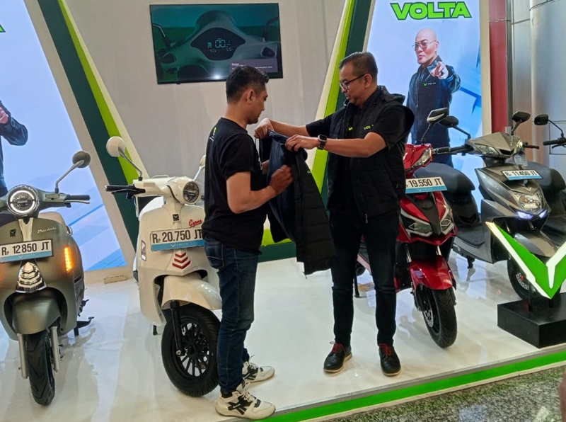 Volta Luncurkan Dua Model Terbaru di IIMS 2024 & Kenalkan Layanan Sewa ...