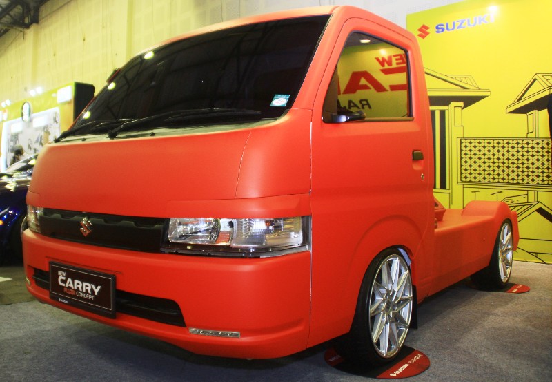 PT. SUZUKI INDOMOBIL SALES : PAMERKAN NEW CARRY FLUZH AJANGI IMX 2019.