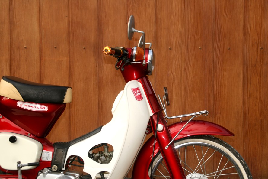 Honda C50 '69 - Surabaya : Menandingi Retro Cub Milenial