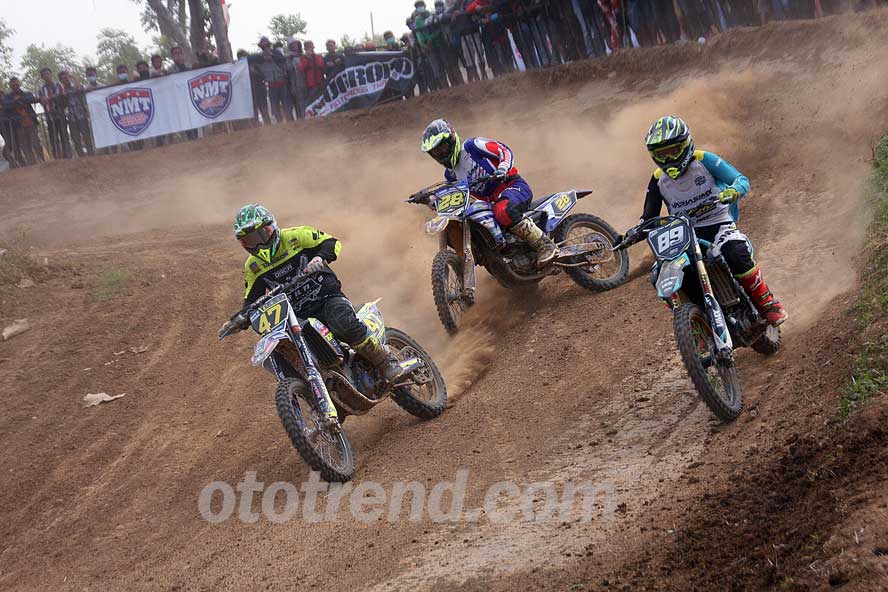 HASIL JUARA MOTOCROSS - GRASSTRACK MOJOKERTO JATIM